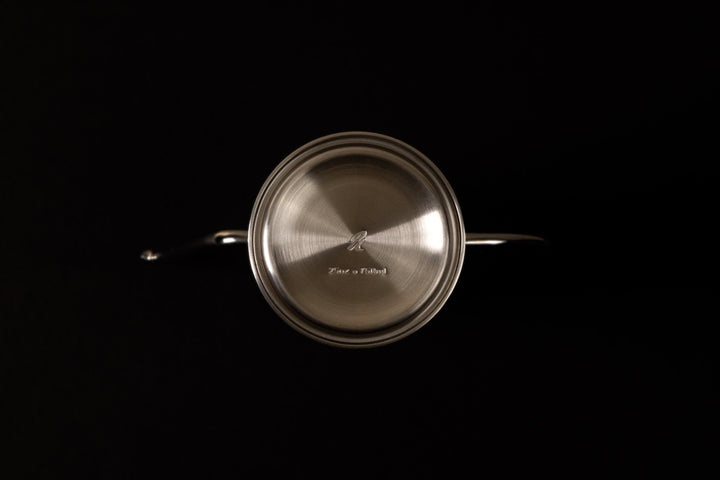 Holcomb | Dripless Oil Can